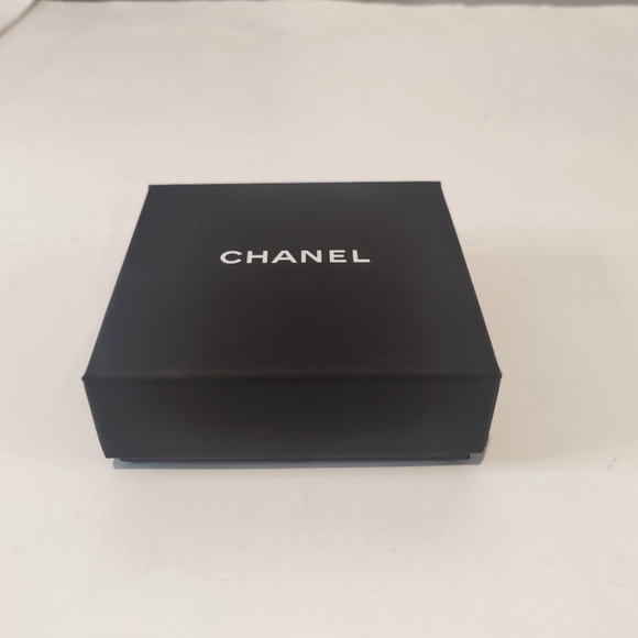 CHANEL | Other | Chanel Empty Small Box | Poshmark